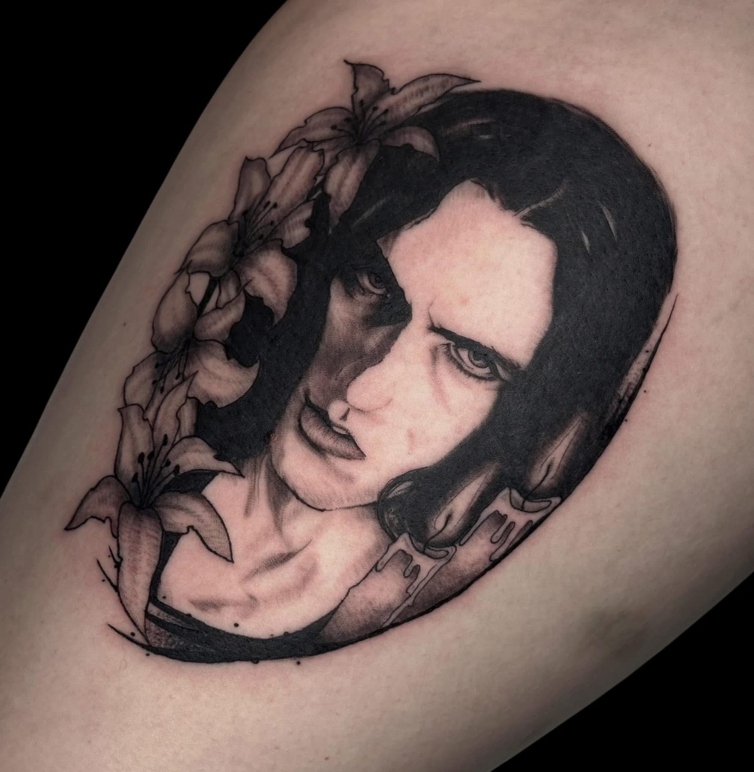 Michelle Nash – Black Coffin Tattoo